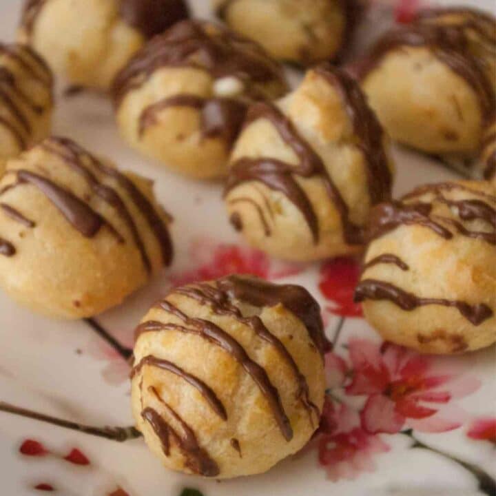 Mini Cream Puffs Recipe - Mindee's Cooking Obsession
